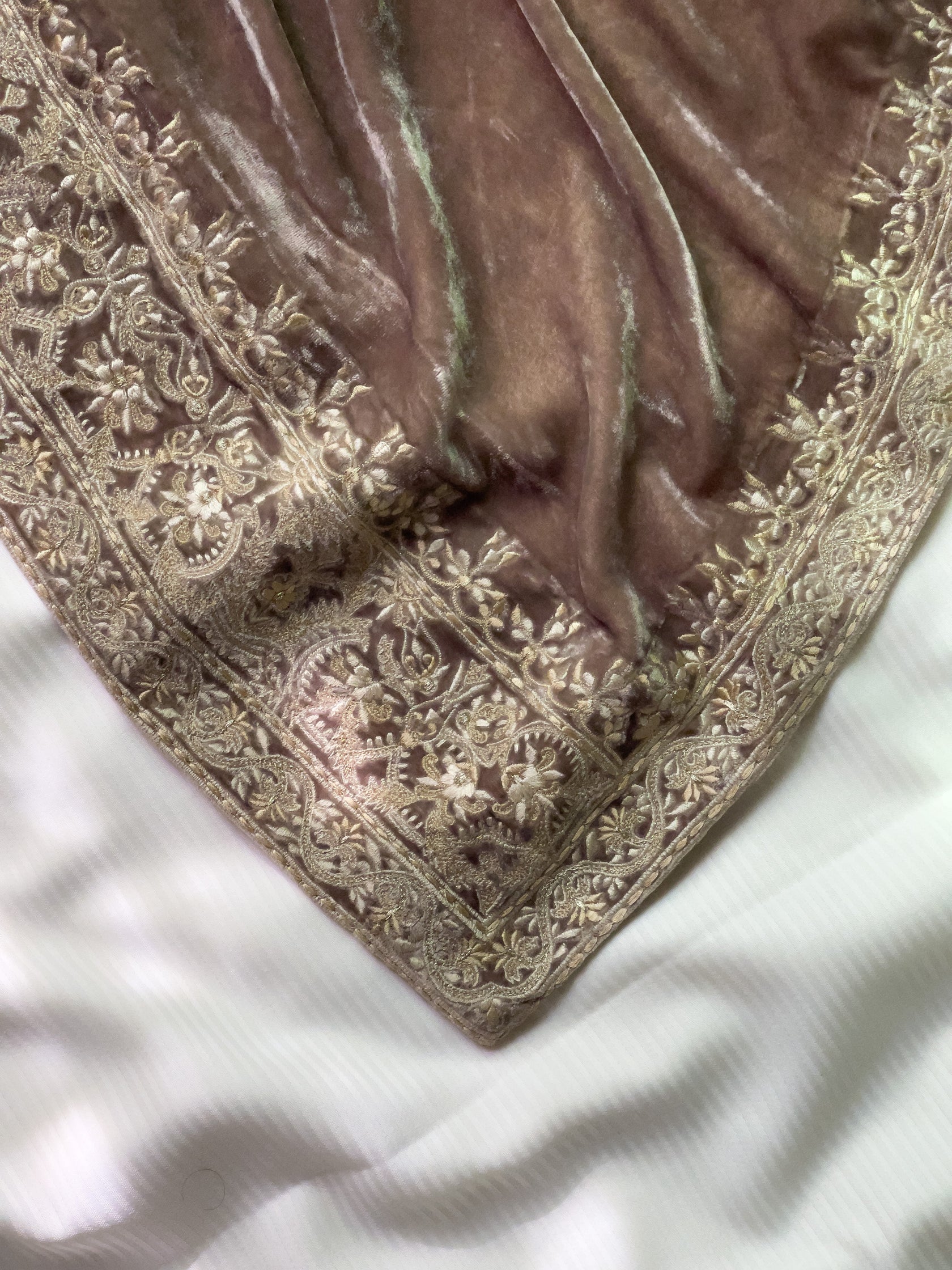 Roshanara Begum - Skin – Faisal Silk